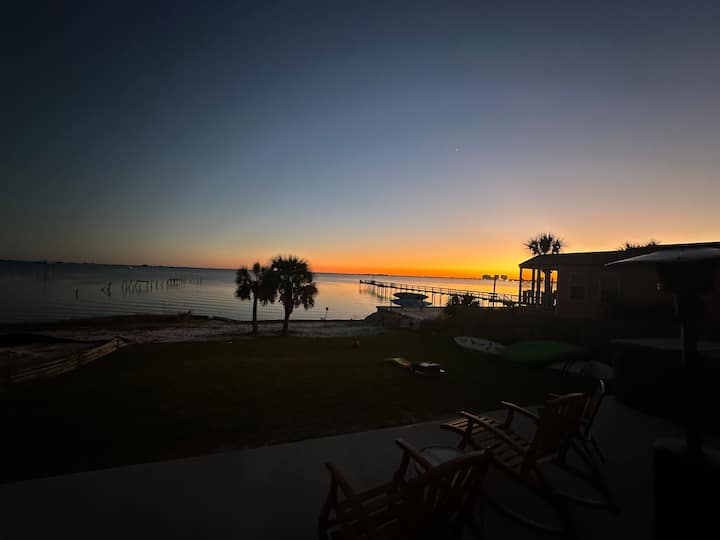 Waterfront Suite With Views Of Barrior Island. - Navarre, FL