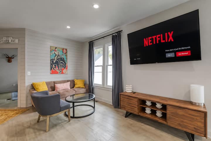 Charming Home Near Michigan Stadium, Near Downtown - Ann Arbor