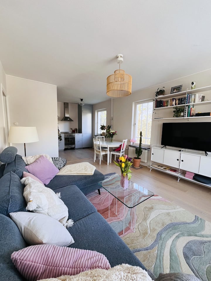 Stylish & Spacious Apartment In Trendy Aspudden - Stockholm