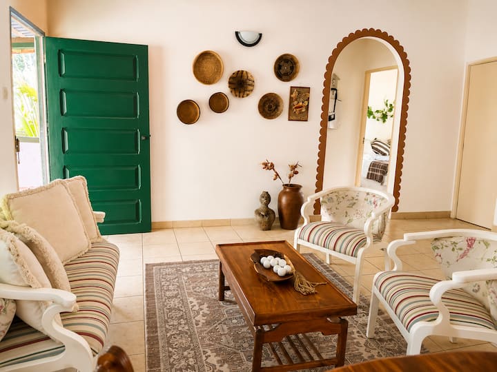Restored Heritage Cottage In Old Ponta - Mozambique