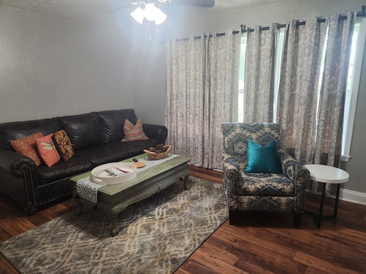 Corporate 3 Bed In Texarkana, Tx - Texarkana, TX