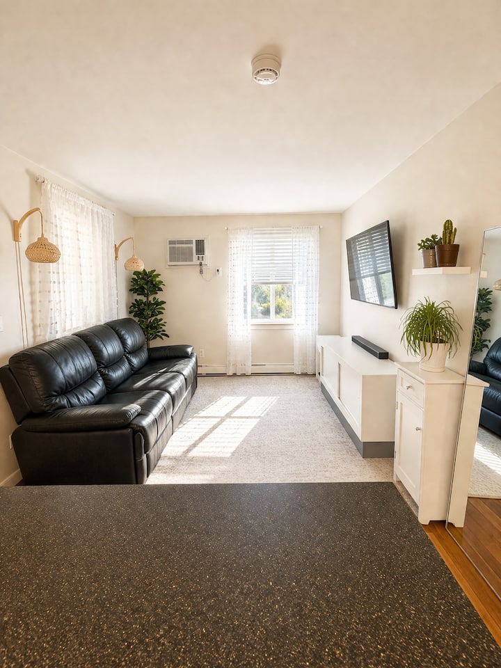 Cozy Apt W/free Parking Near Nyc Bus - Fort Lee, NJ