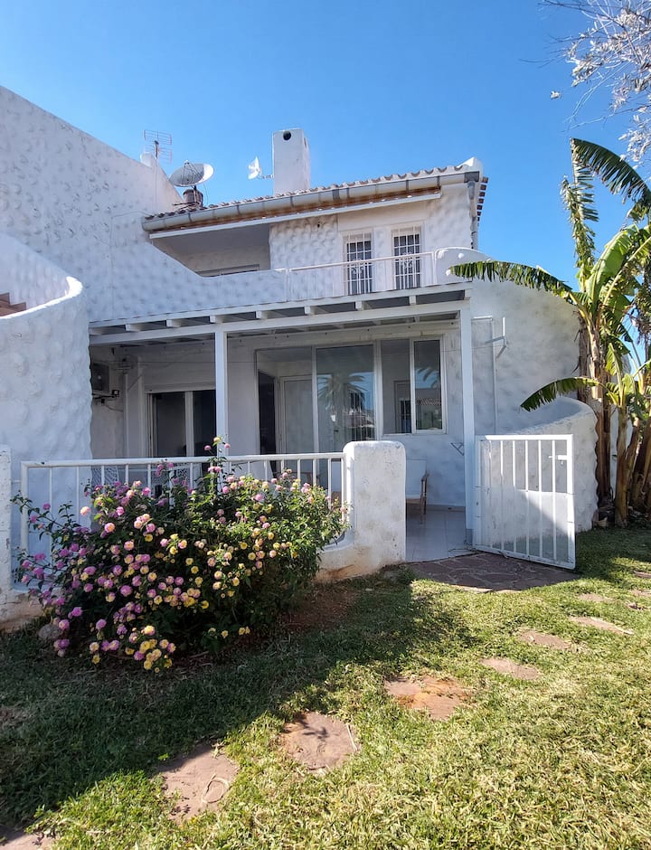 Adosado En Denia - Espanha