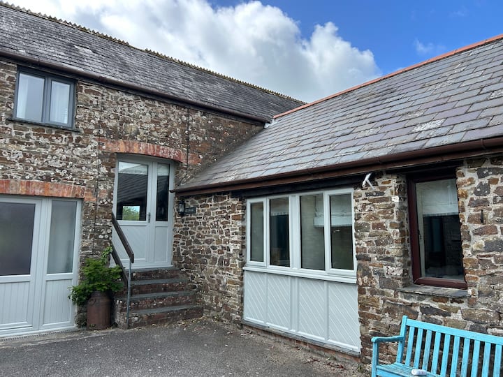 Granary @ Ivyleaf Barton - Cottage With Sea Views - Bude