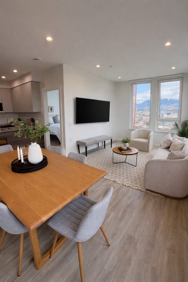 Luxury 2bd+1bth | The Heart Of Commercial Drive - Vancouver