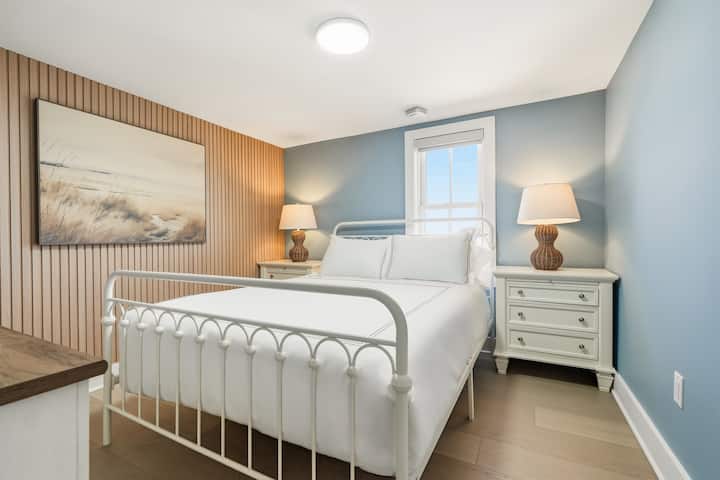 The Marilyn Inn - Balmy Tide - Belmar, NJ