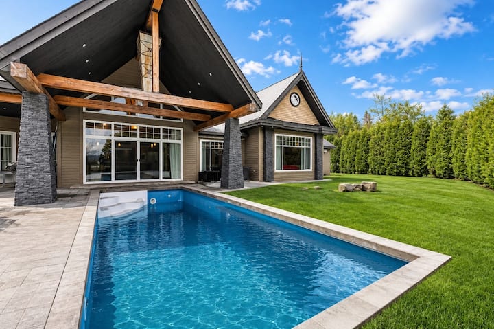 Saint-sauveur Luxury Chalet | Pool & Ski Access - Saint-Sauveur