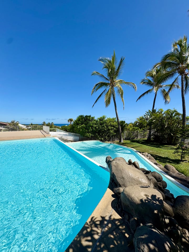 Duplex Avec Piscine Centre St-gilles - Saint-Gilles les Bains