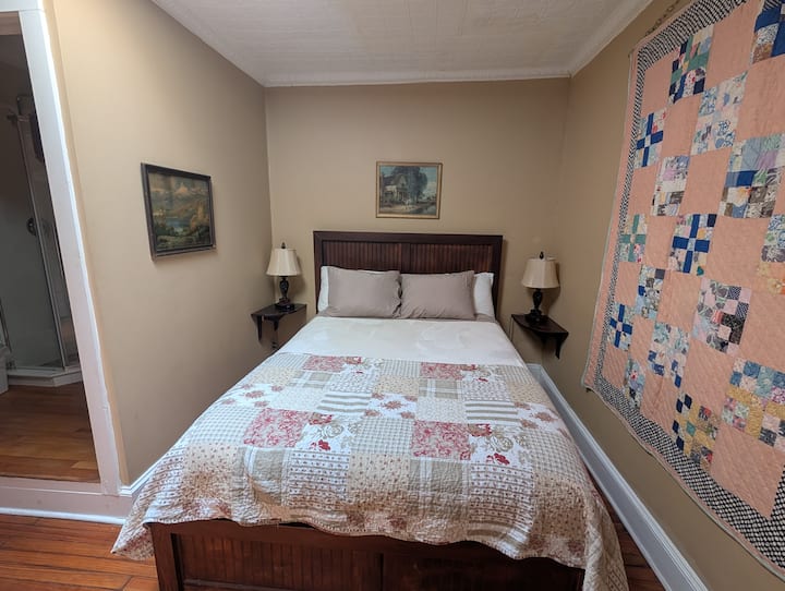Pullman Sleeper 209 - Hot Springs, NC