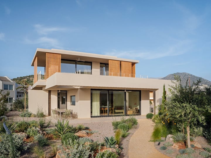 Sea Whisper Villa - Agios Nikolaos