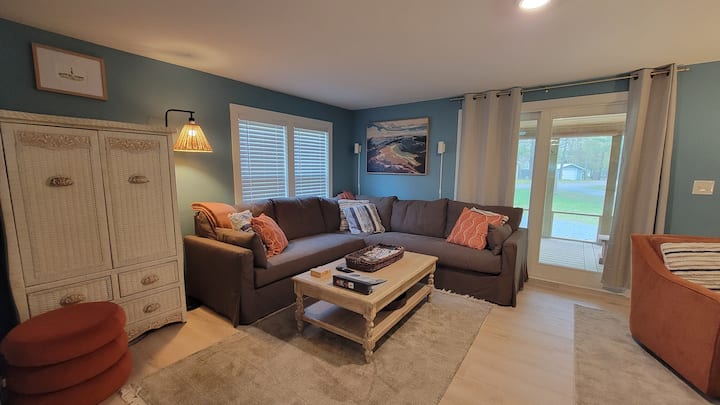 Magnolia Cottage - Bass Lake, Pentwater