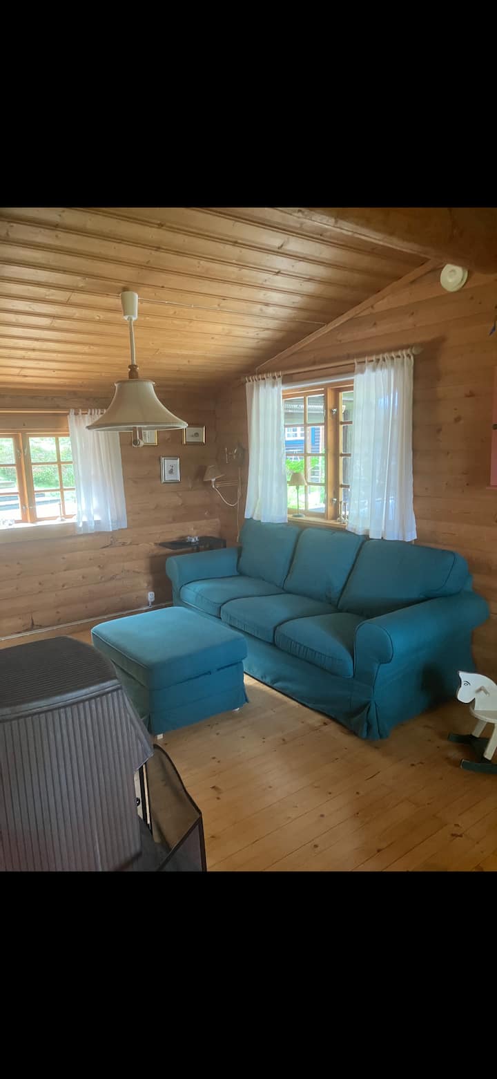 Mysig Stuga I Svedenäs. - Forshaga