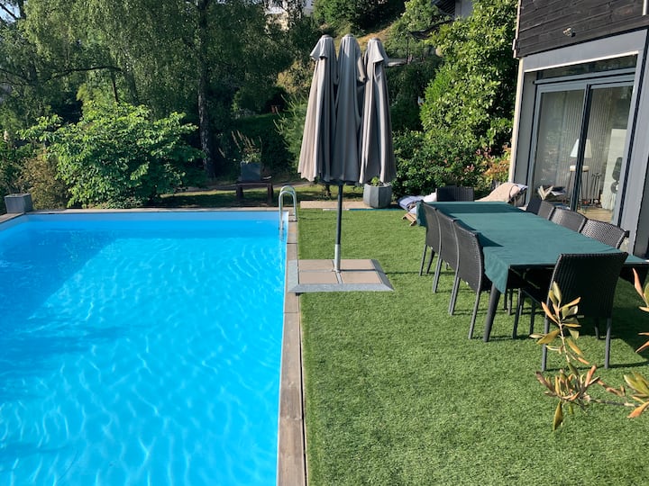 Grande Villa Au Calme Avec Piscine Jusqu’à 10 Pers - Épinal