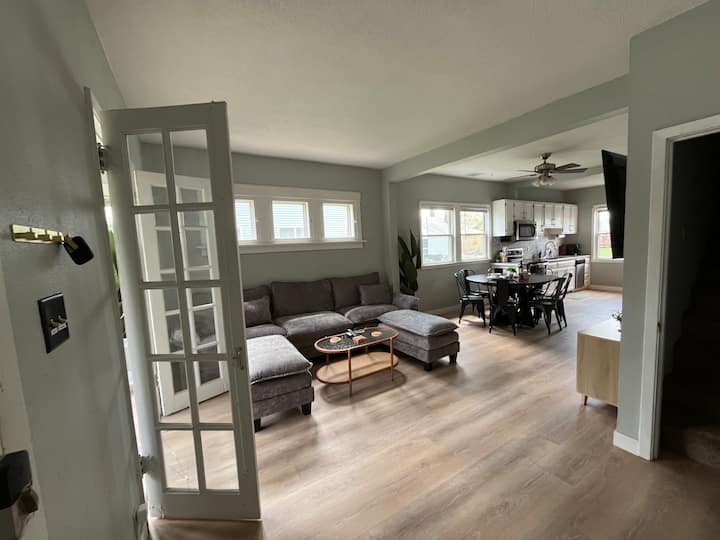 Best Part Of Town! 3bed 2 Bath Patio And Game Room - Sioux Falls, SD