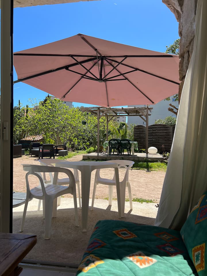 Rez-de-villa Climatisé Avec Jardin Et Parking - Ajaccio