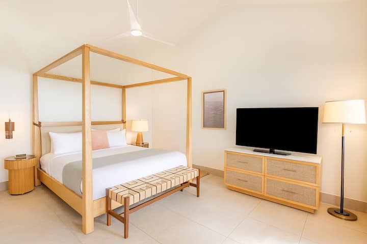 Oceanside Islander Resort | 0.4 Mi To Cocowalk - Islamorada, FL