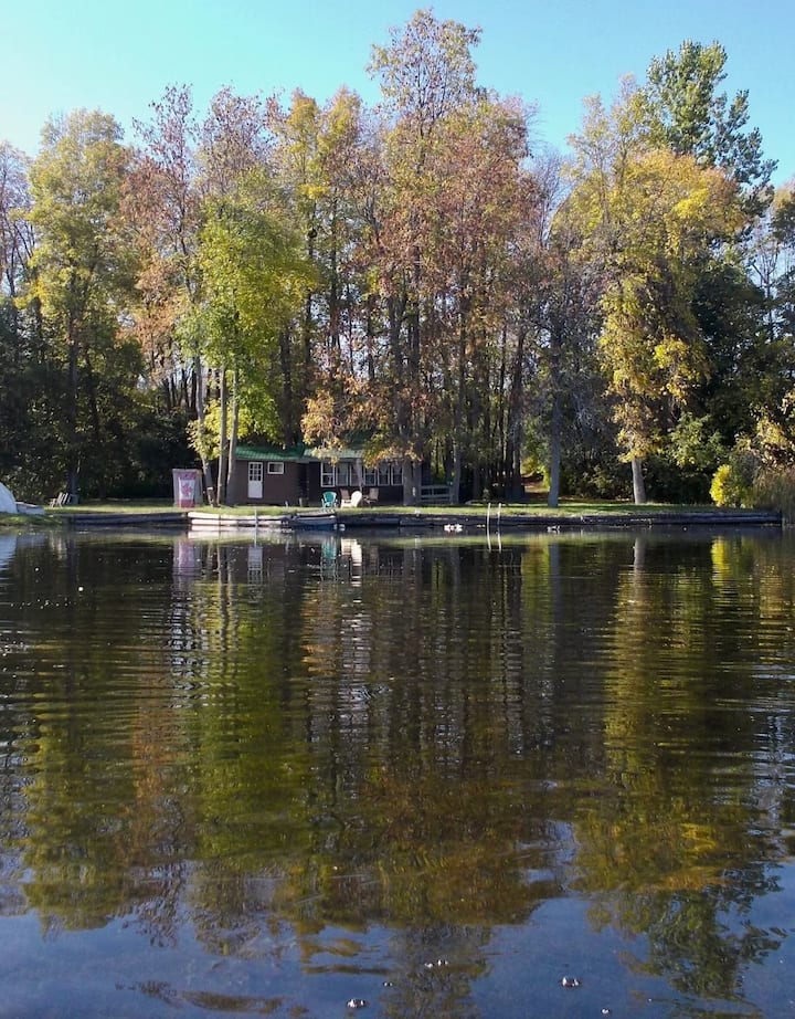 Riverside Cottage In Historic Merrickville - Smiths Falls
