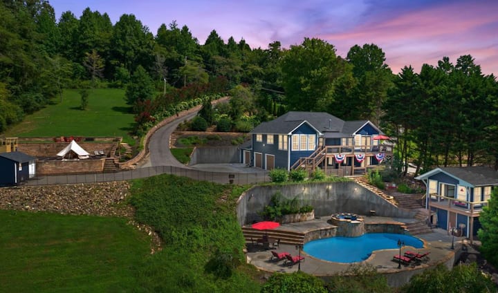 River Retreat Sleeps 13+ Pool +Private Boat Dock - Kingston, TN