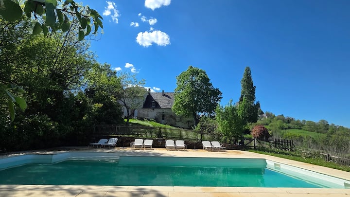 Maison De Campagne Au Pied Du Château De Turenne - Collonges-la-Rouge