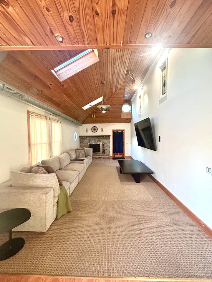 Elegant 3br Apt | 4 Beds | 2 Bath | Wi-fi | Parkin - Owings Mills, MD