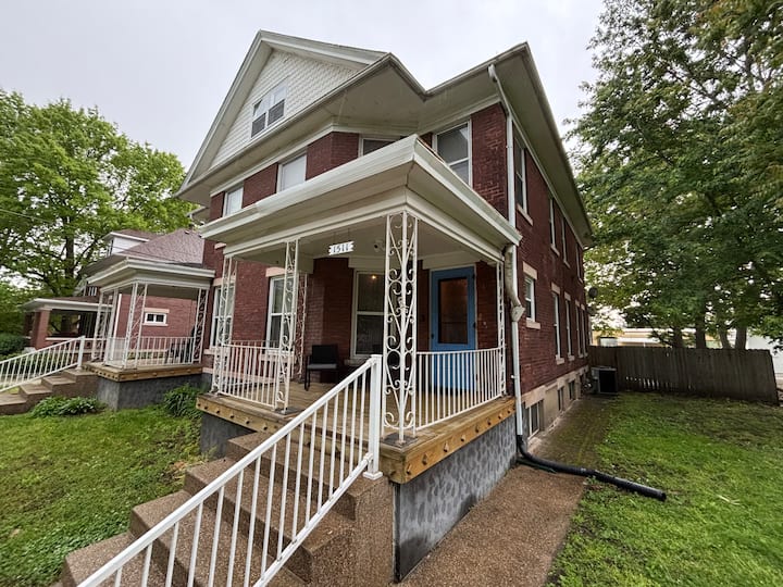 Modern 3br Suite + Office Close To Isu - Terre Haute, IN