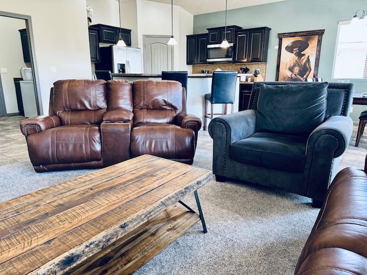 Canvas Cove | Pets, 7 Min To Sports Complex - Mesquite, NV