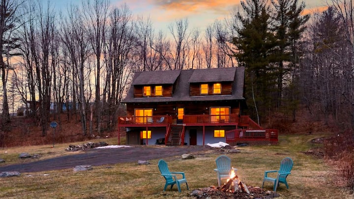 Sleeps 18 | Hot Tub • Firepit | Hunter Mountain - Hunter, NY