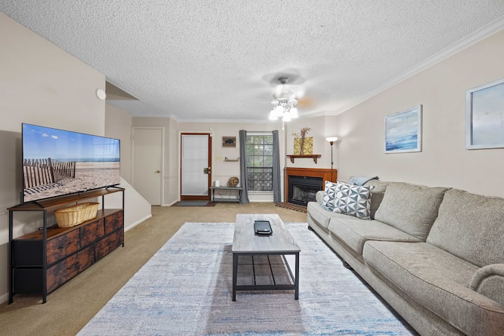 Medical District Townhome 5 Min To Womans Hospital - Baton Rouge, LA