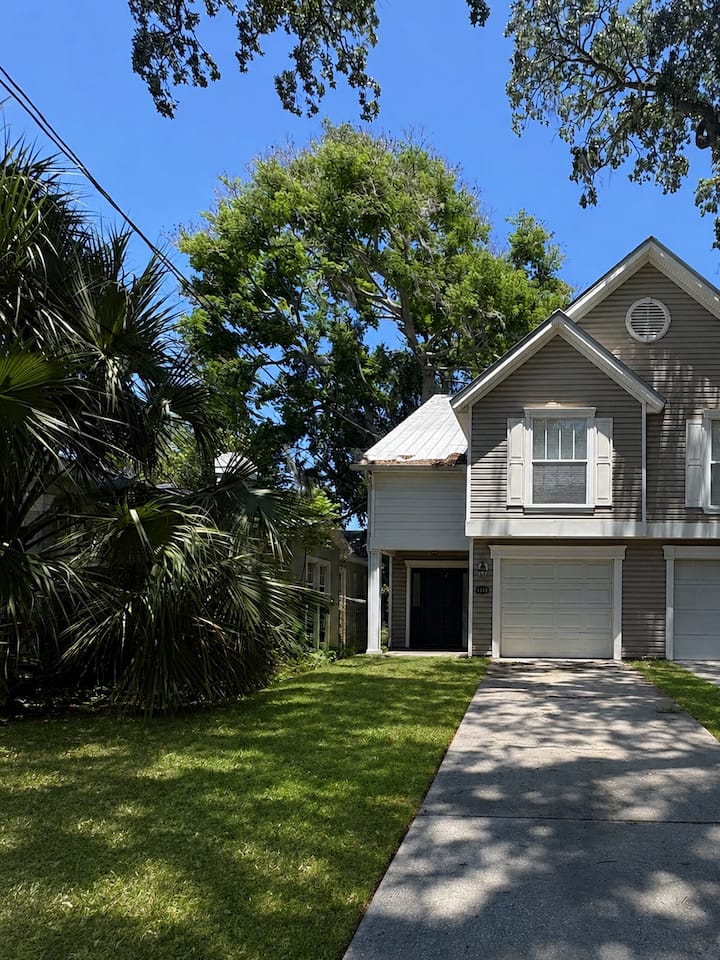 Modern 3br | Walk To Restaurants, Bars & Publix - Orlando