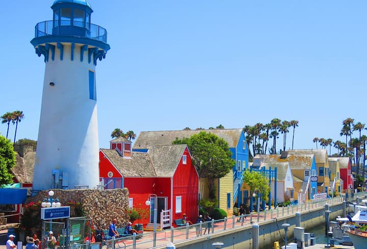 Comfy 1bd In Mdr With Free Parking - Marina del Rey, CA