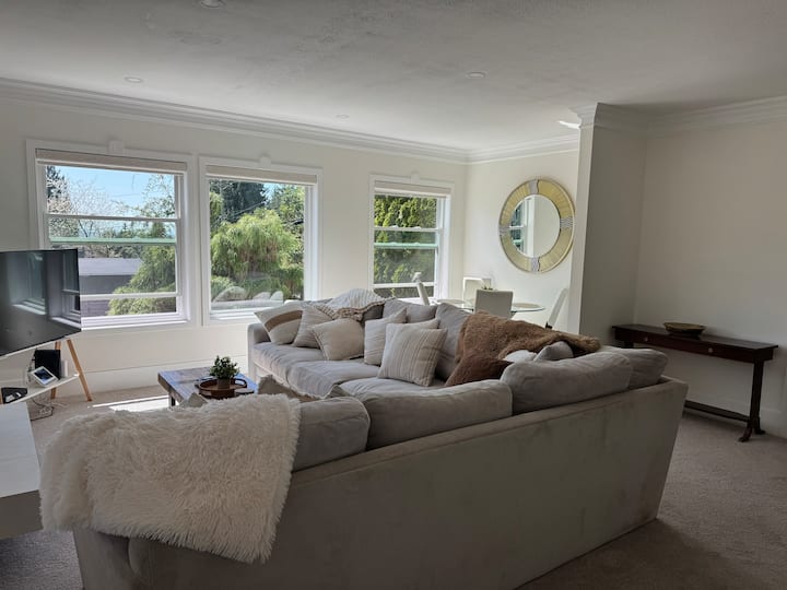 Fifa Escape: Luxury North Van Mountain Retreat - Mount Seymour