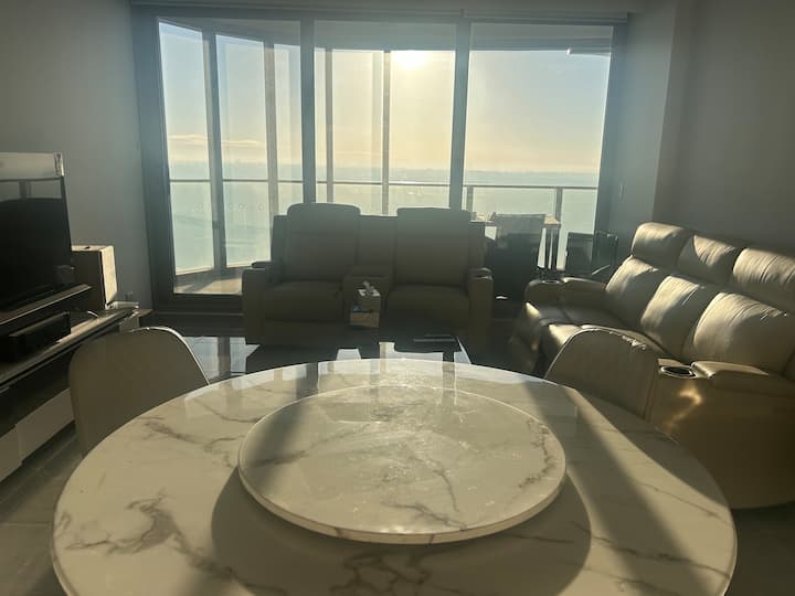 Meriton Parramatta Cbd Apartment With Spa & Bbq - Sydney