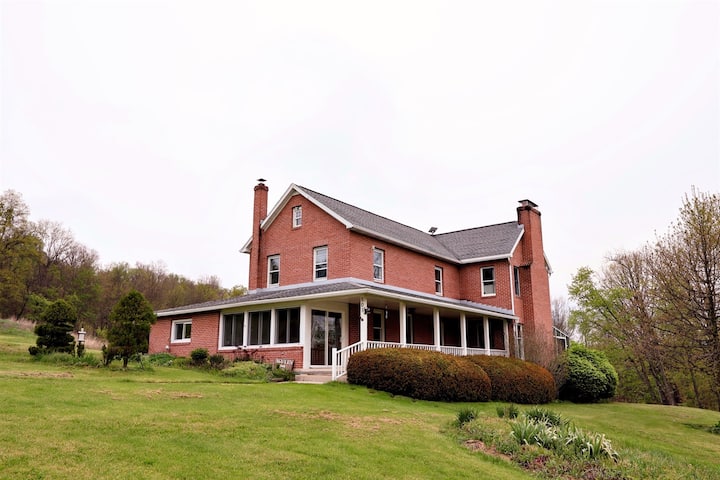 The Homestead At Anderson Ridge |Pool & Trails - Gallitzin State Forest, Windber
