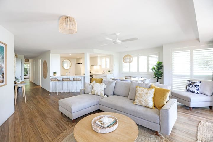 New | Karinya At Surfside – Opposite The Beach - Byron Bay