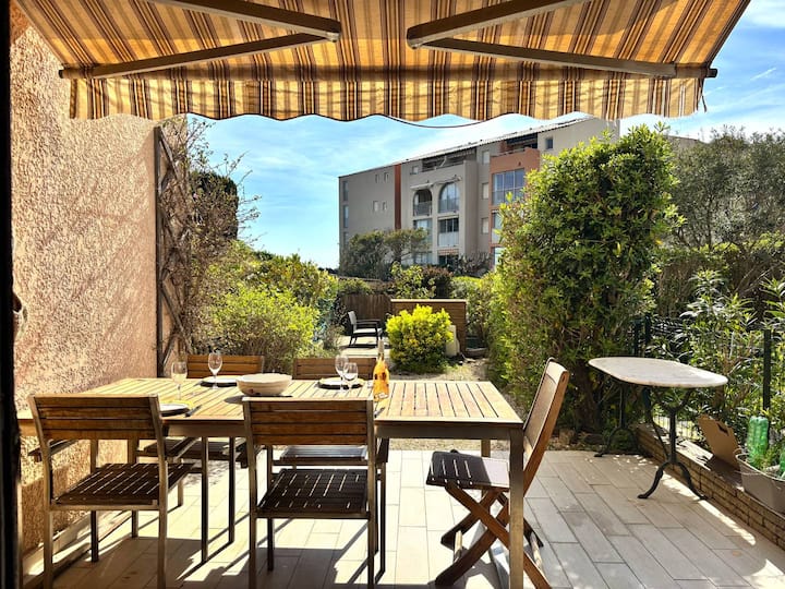 Appartement 2 Pièce Coin Nuit Avec Jardinet - Jusq - La Londe-les-Maures