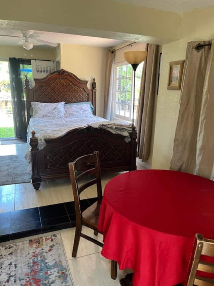 Nautic Gardens Hideaway 5 Star 1br Short/longterm - Miramar, FL