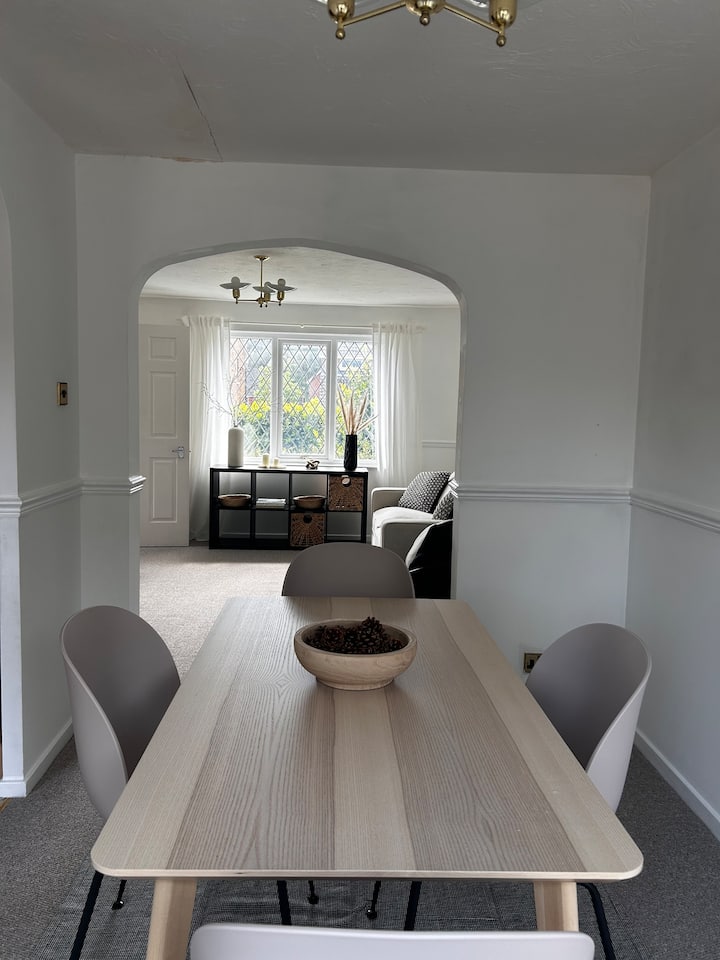 Great Getaway Home Close To The Sea - Sandbanks