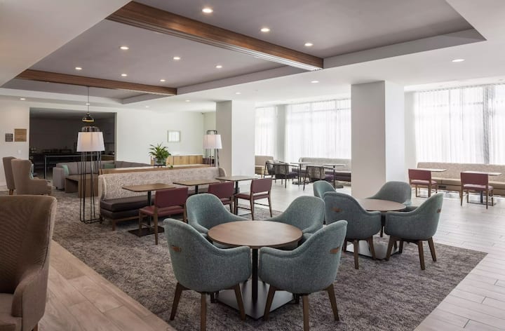 3 Hotel Kitchen Suites W/ Parking & Breakfast - Orange County, CA