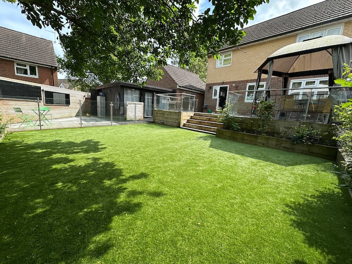 Lovely Getaway Close To Gatwick, Brighton & London - Crawley
