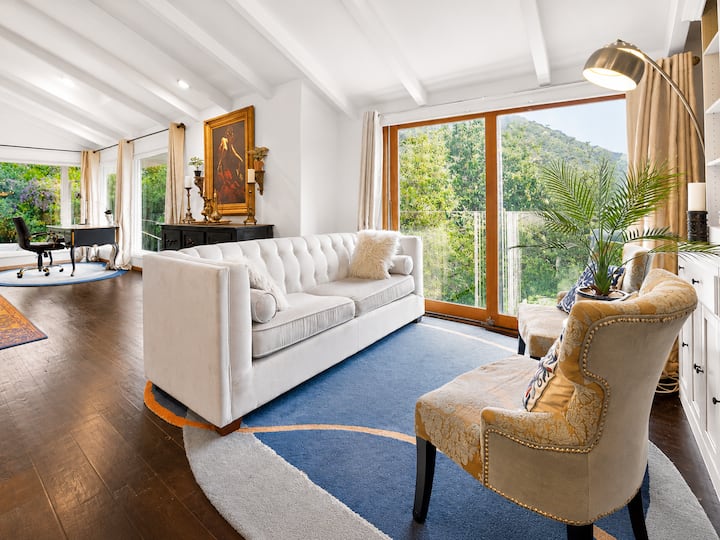 Palos Verdes Family Retreat With Toys, Books, View - Torrance, CA