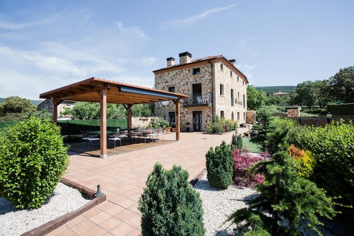 Casa Rural Premium · Jardín & Barbacoa - Soria