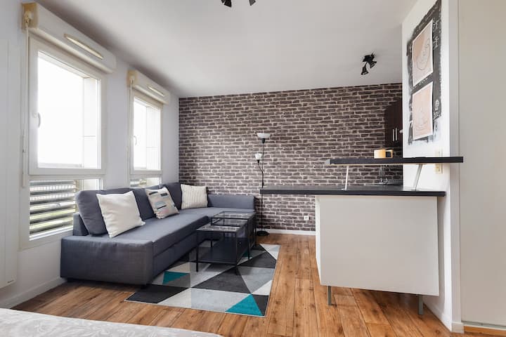 Disney & Cosy | 4 Personnes, Parking, Central - Montévrain