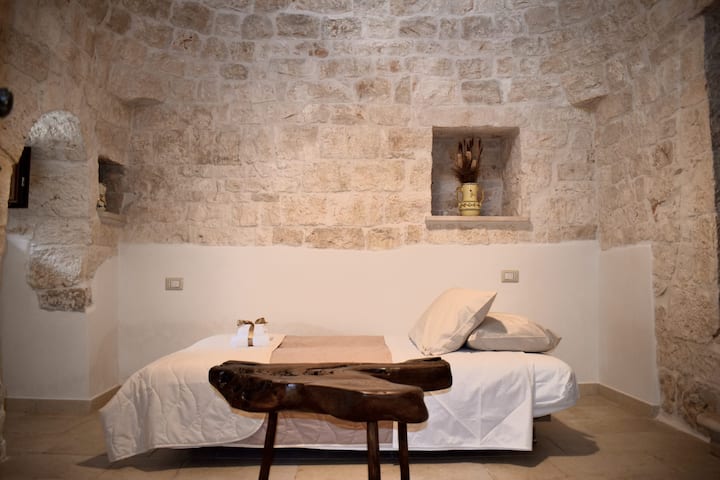 Giu (Olivastra) - Apulia