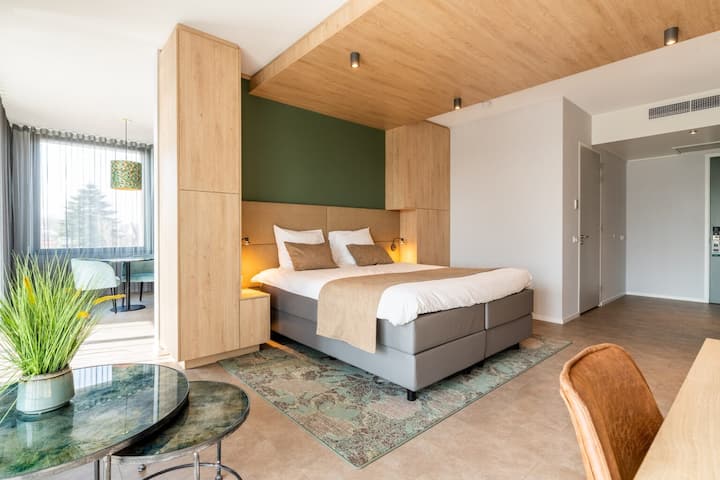 Suite, Field View - Hotel 46 - Eindhoven