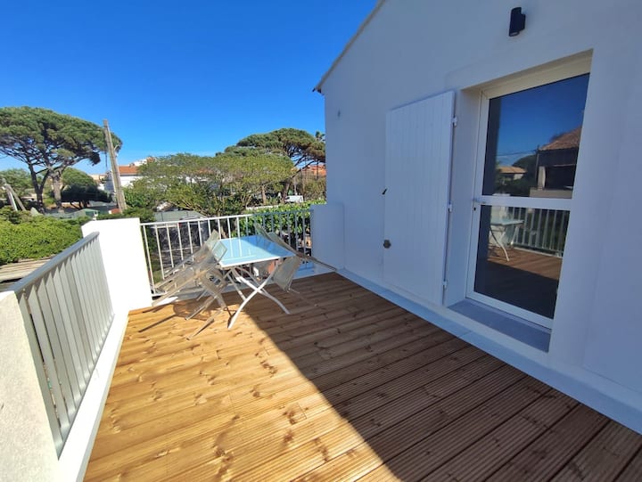 A 300m De La Plage De La Bergerie - T2 Climatisé - Porquerolles