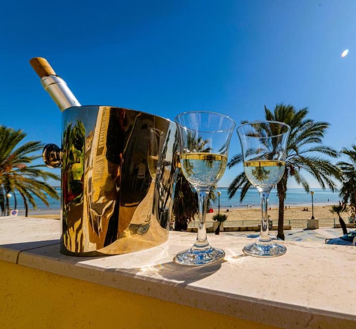 Mare E Castello - Miramare - Manfredonia