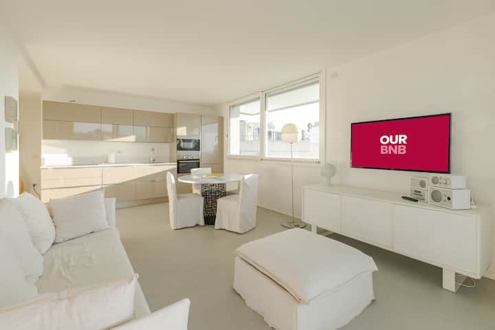 Attico Vista Mare Con Jacuzzi E Parcheggio - Lignano Sabbiadoro