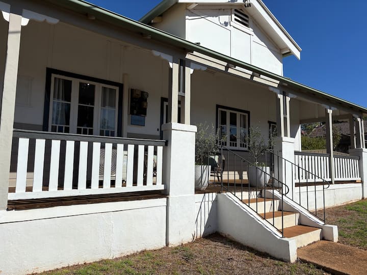Our Little House On 48 - Dunedoo