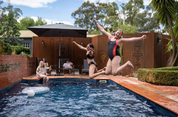 Eden Yarra Valley 16-30+pax 10 B/rooms, Gamesroom - Yarra Glen