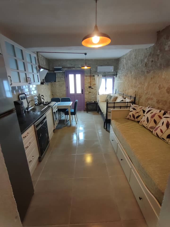 Zeytin Ormanının Içinde şIrin Bir Köyde Uyanmak - Ayvalık